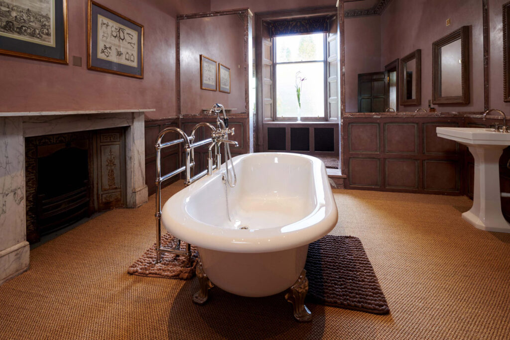 Galleries - Ardross Castle